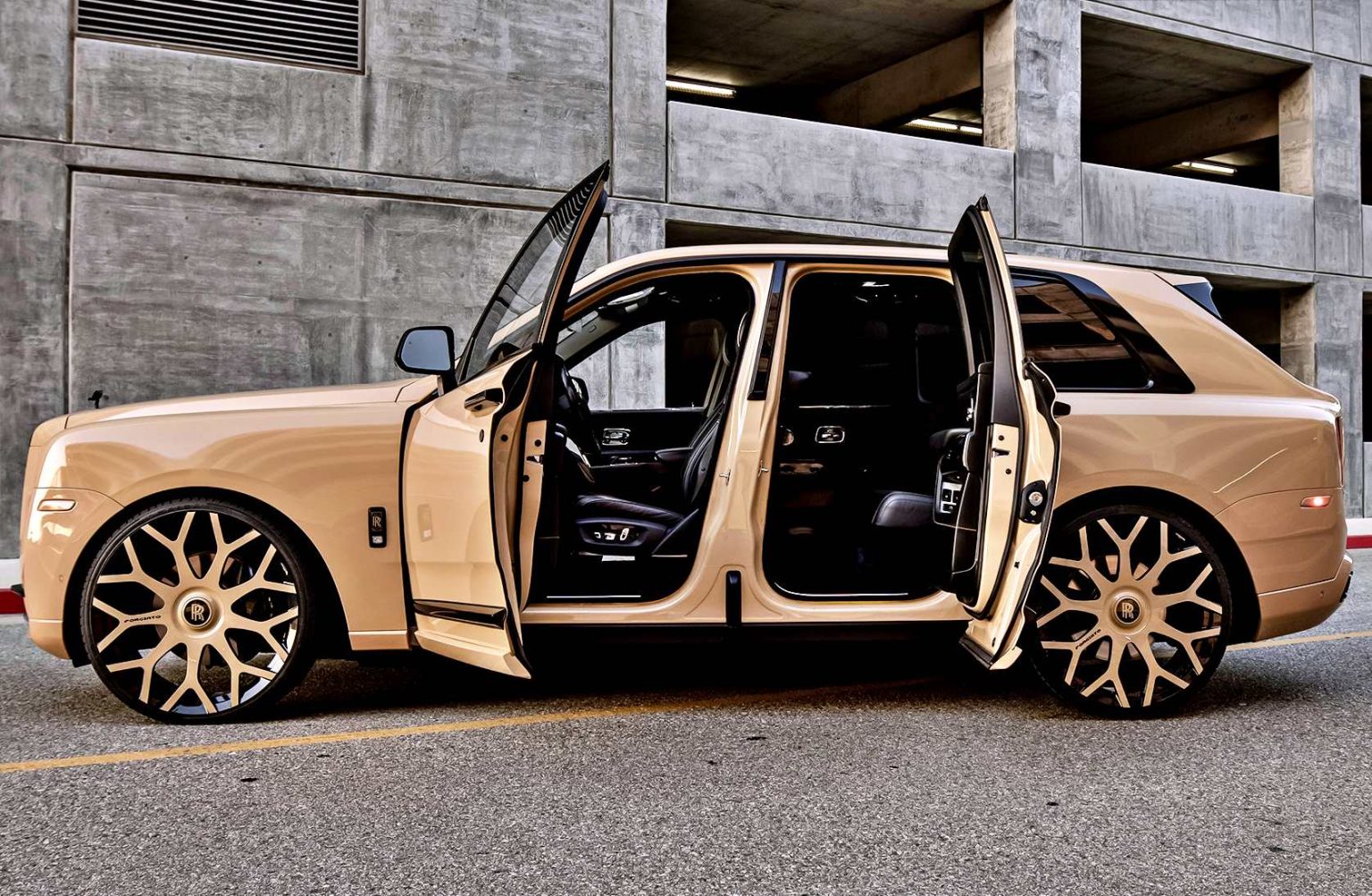 2021 Custom Rolls Royce Cullinan on Special Forgiato Wheels ! - Auto ...